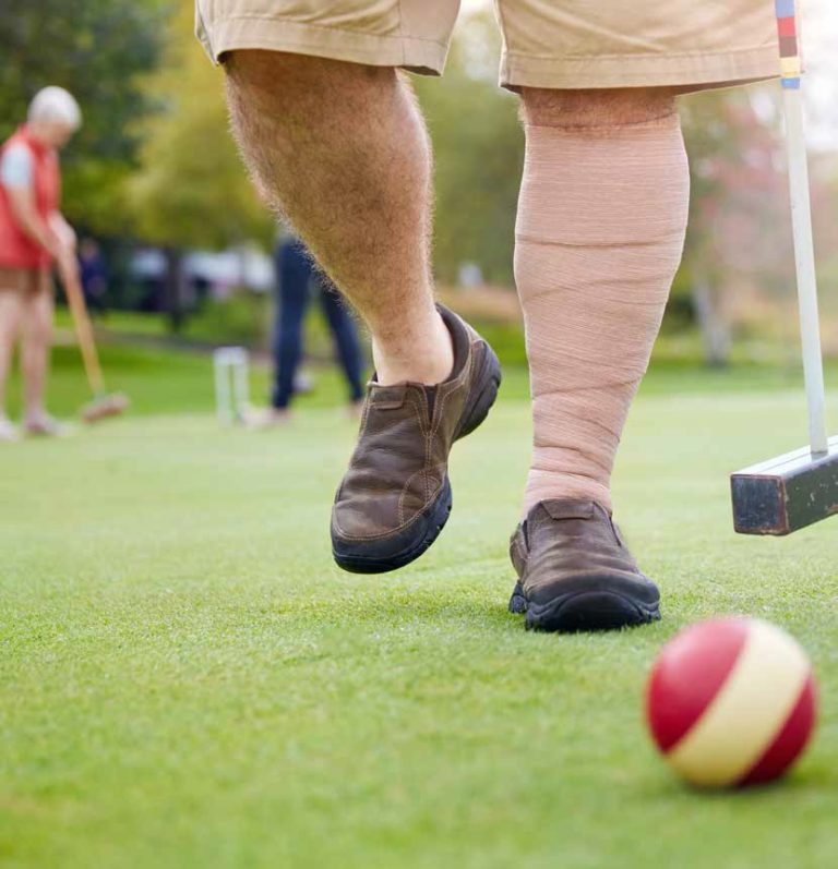 3M™ Coban™ 2 Layer Lite Compression System • Health to Home